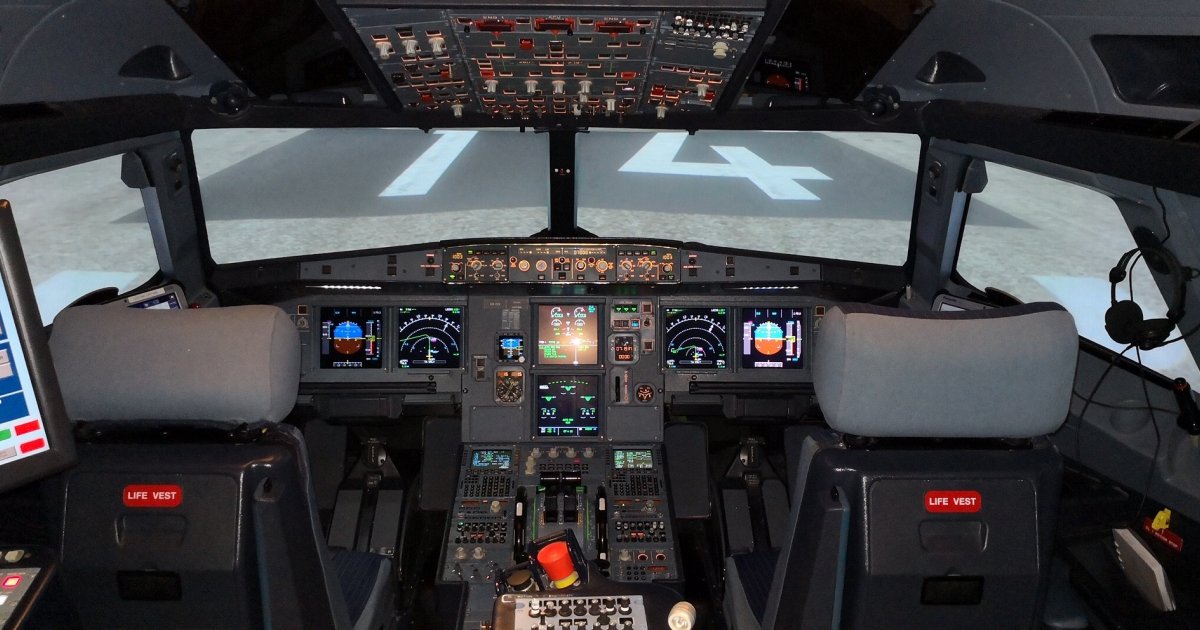 Initiation au pilotage Airbus sur simulateur à Roissy - Paris