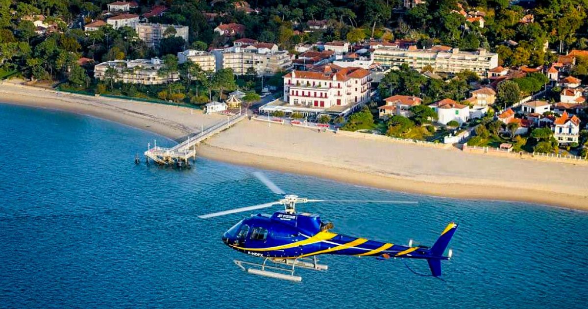 Vol en hélico sur le Golf D'Arcachon et le Cap Ferret - Aquitaine